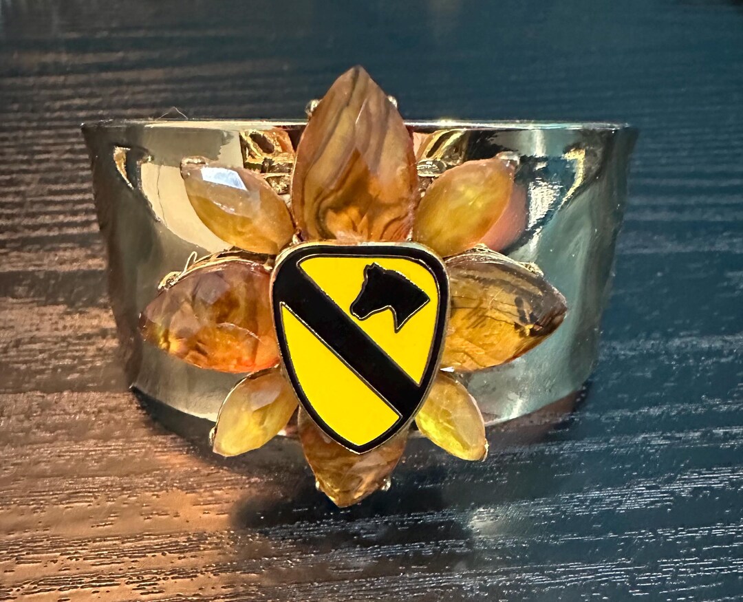 US Army 1st Cavalry Division Cuff Bling Bracelet - Etsy
