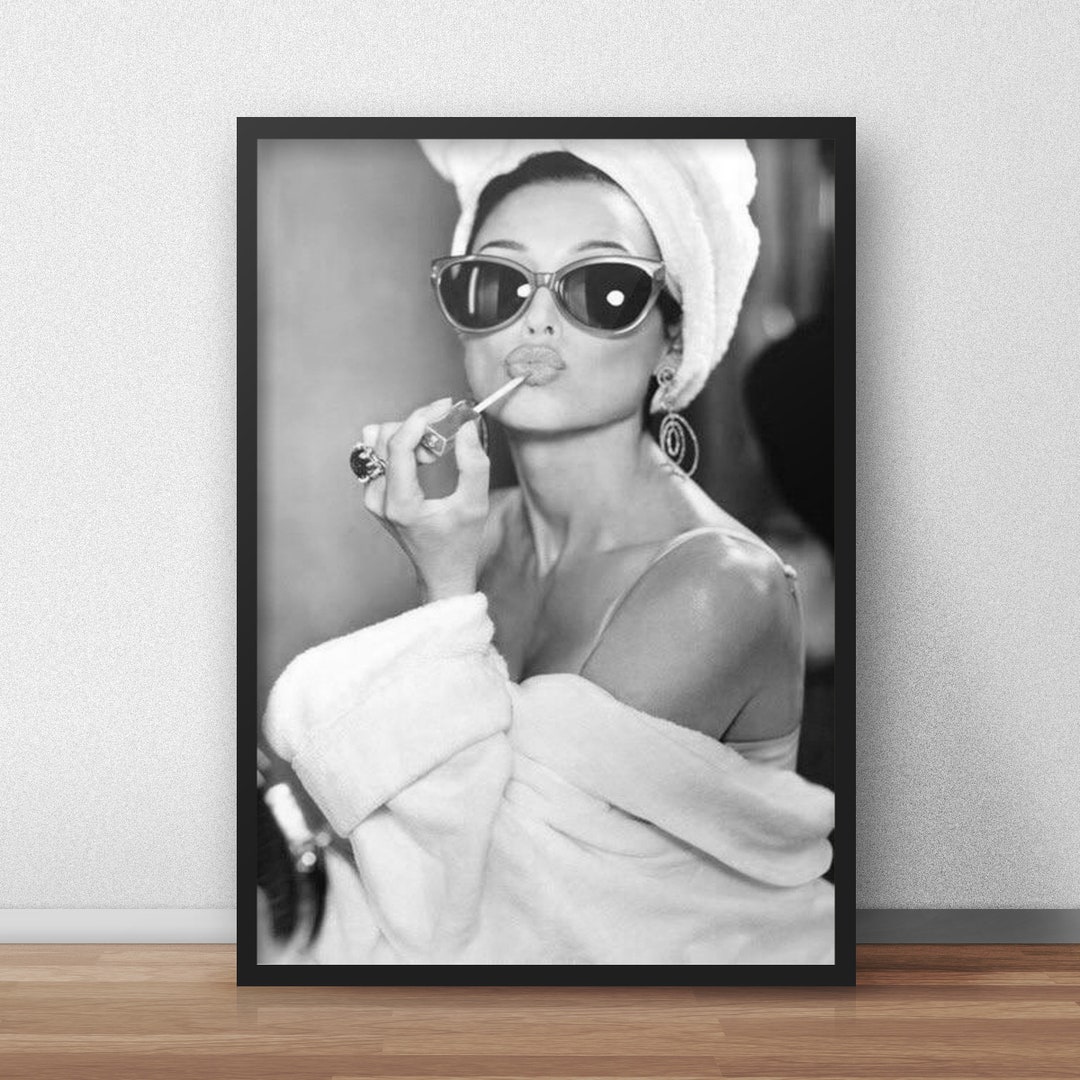 Vintage Makeup Poster: Retro Black and White Print (digital Download ...