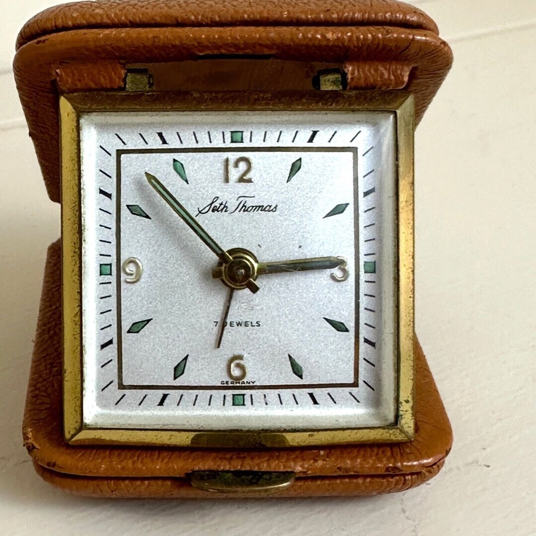 Vintage MCM Seth Thomas 7 Jewels Travel Alarm Clock Leather Clam Shell ...
