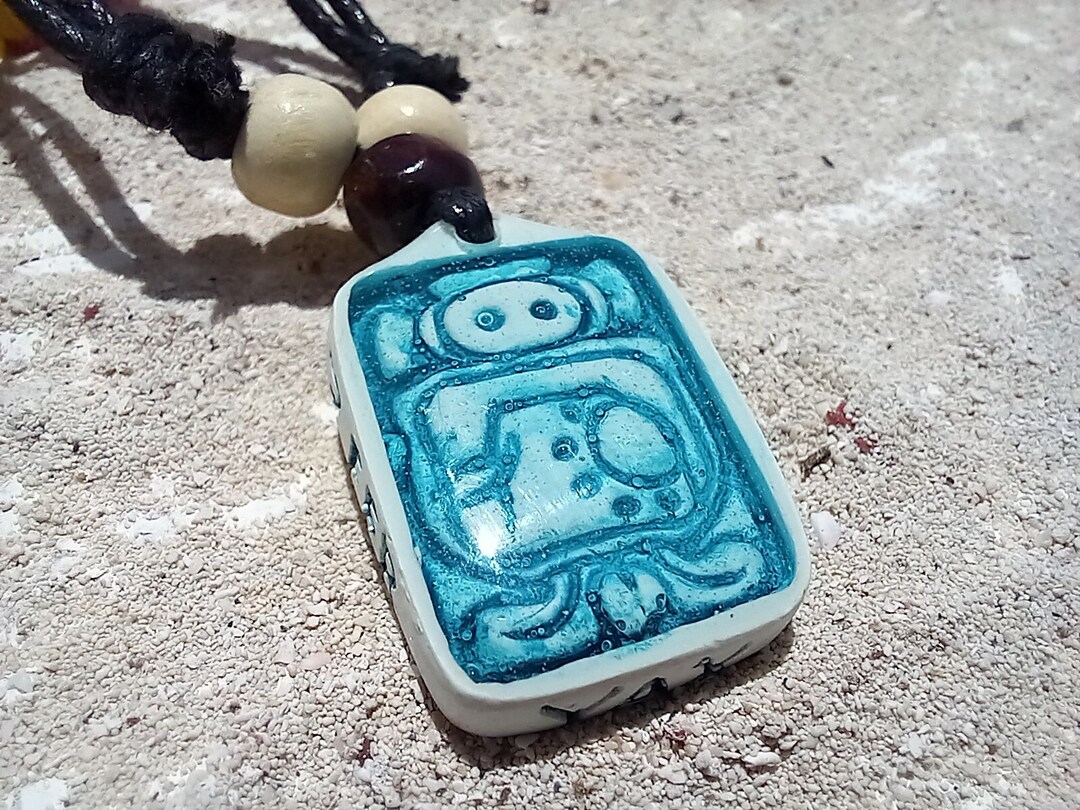 Yax Mayan Zodiac Pendant 7 January to 28 February month 10 Healing ...