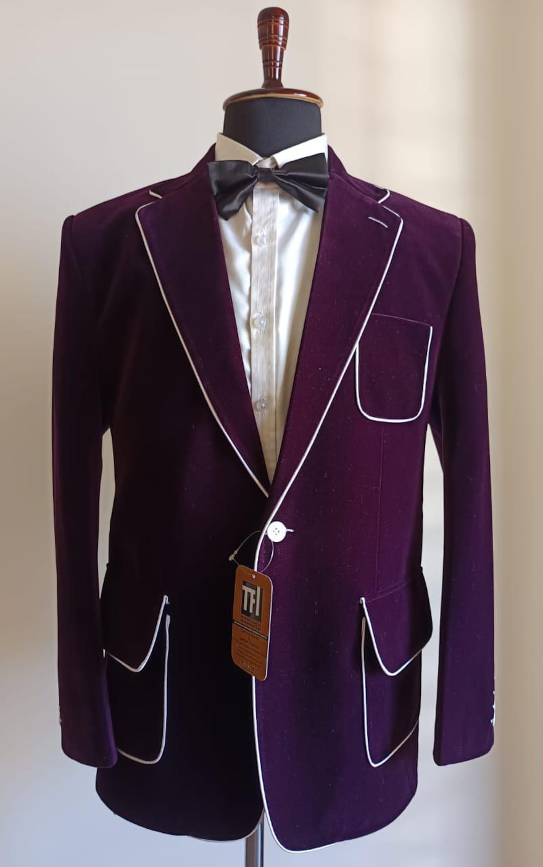 Men Purple Sports Blazers With A White Trim Dinner Party Wear Coat ...