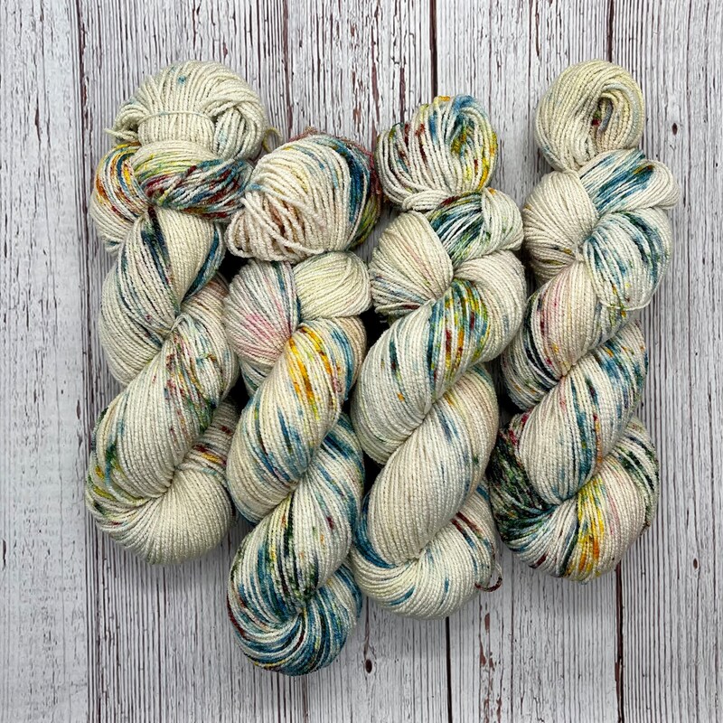 Hand Dyed Dk Yarn - Etsy