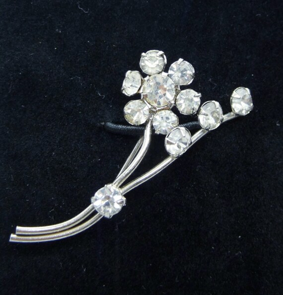 Delicate Vintage Rhinestone Flower Pin/Pendant, Made … - Gem