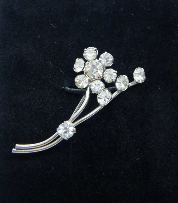 Delicate Vintage Rhinestone Flower Pin/Pendant, Made … - Gem