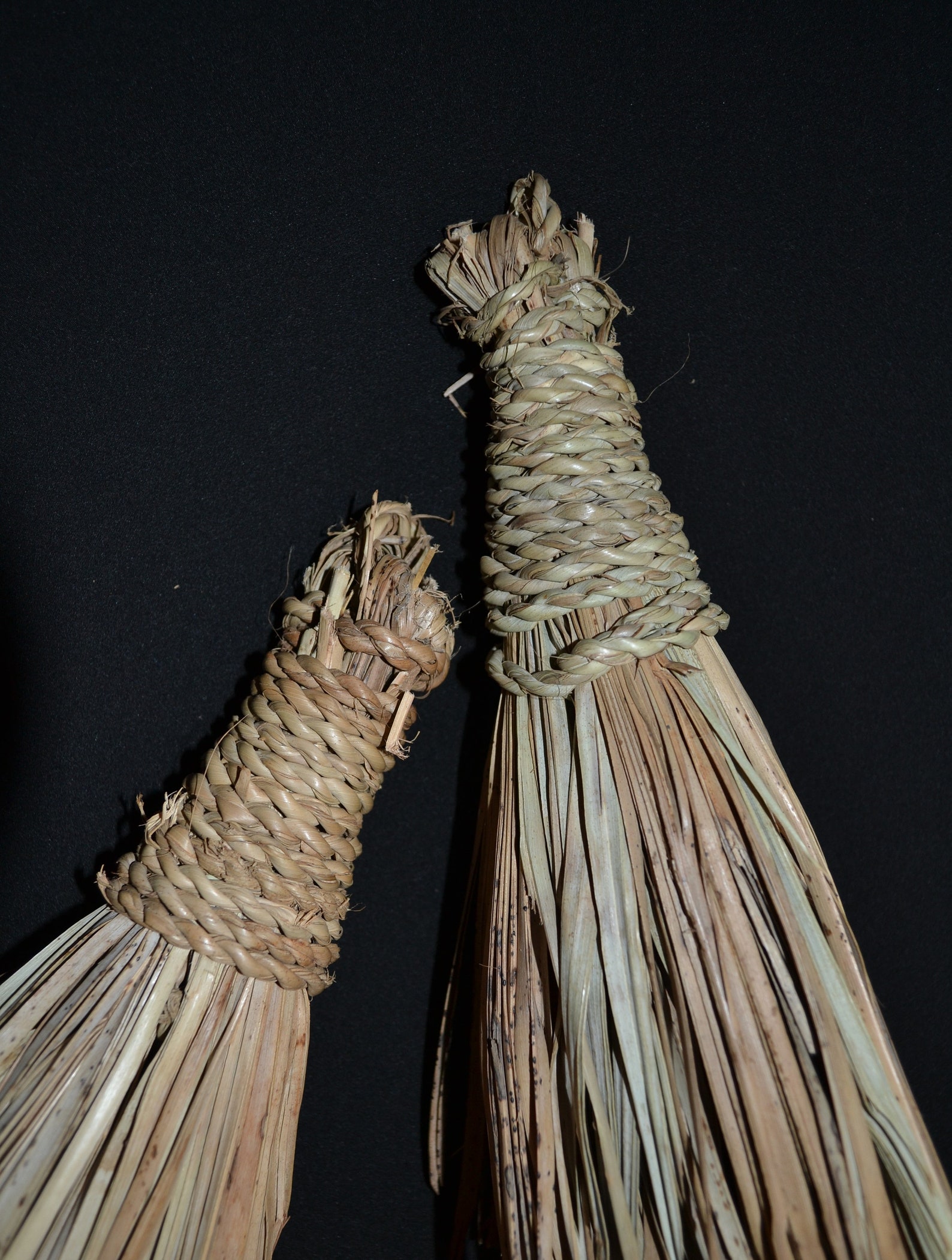 Pompon marocain en palmier hauteur 28 cm bien fourni/ balai marocain ...