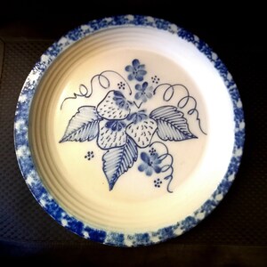 Vtg Dave Eldreth Pottery Handthrown, Handpainted Stoneware Strawberries ...