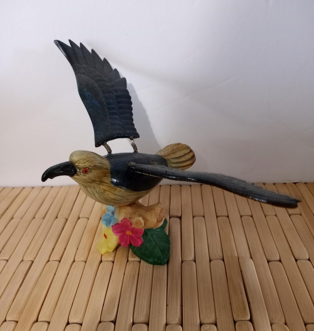 Rare Vtg Kinetic Flying Bird With Moving, Flapping Spring Bird Wings ...