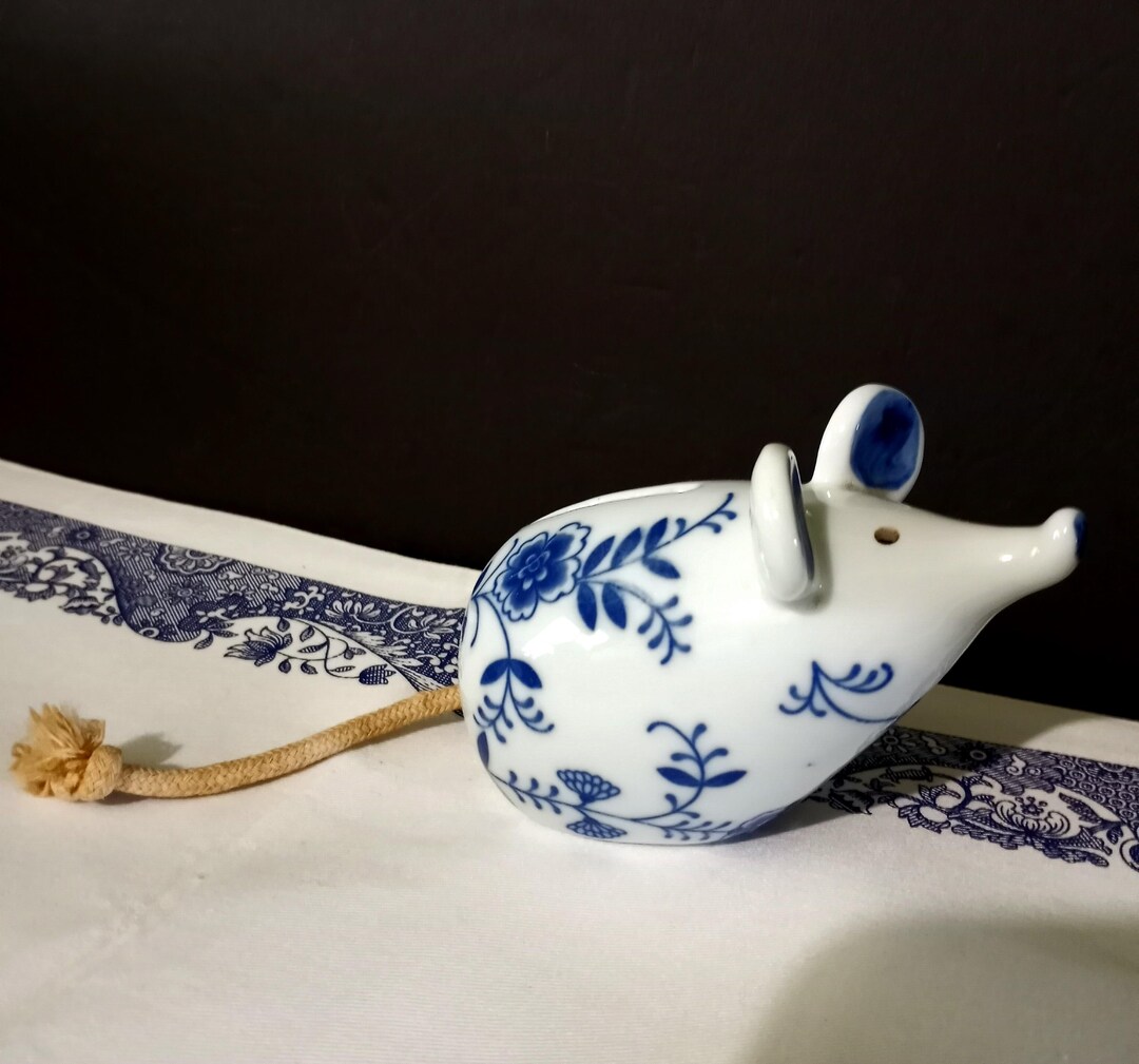 Vintage Pier One Chinoiserie Mouse Bank: Blue and White Porcelain, Made ...