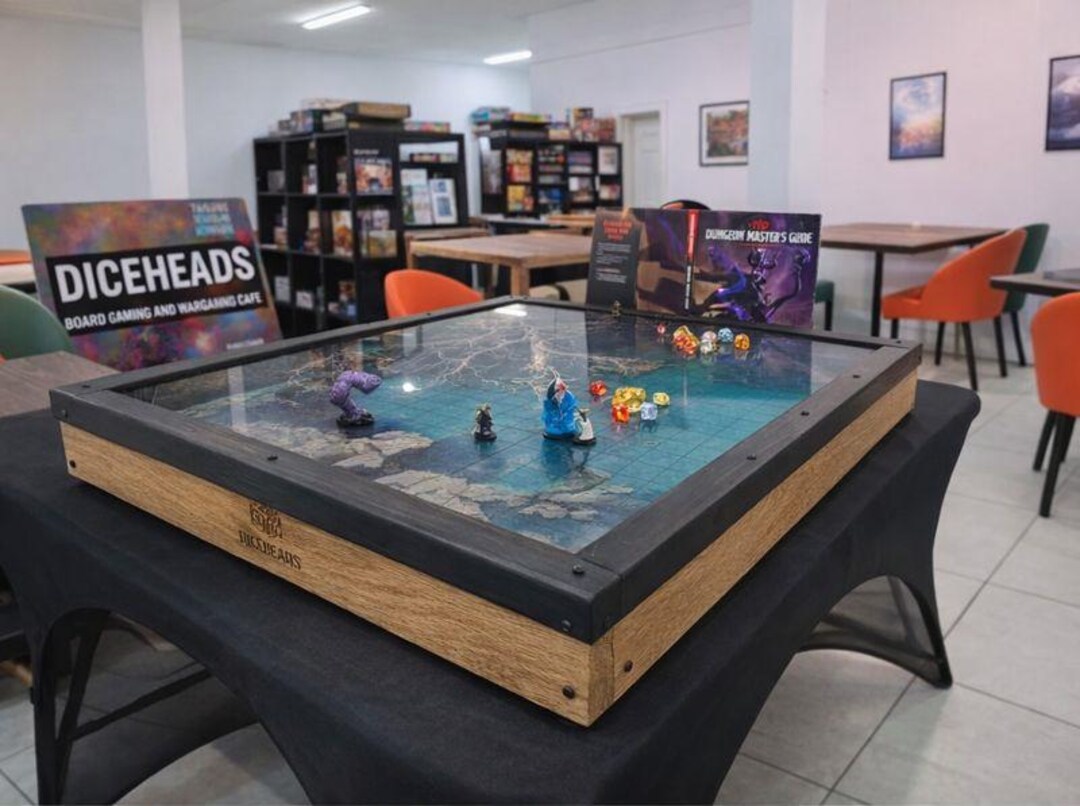 Digital Map Display Case for D&D | Solid Wood RPG Table With Built-in ...