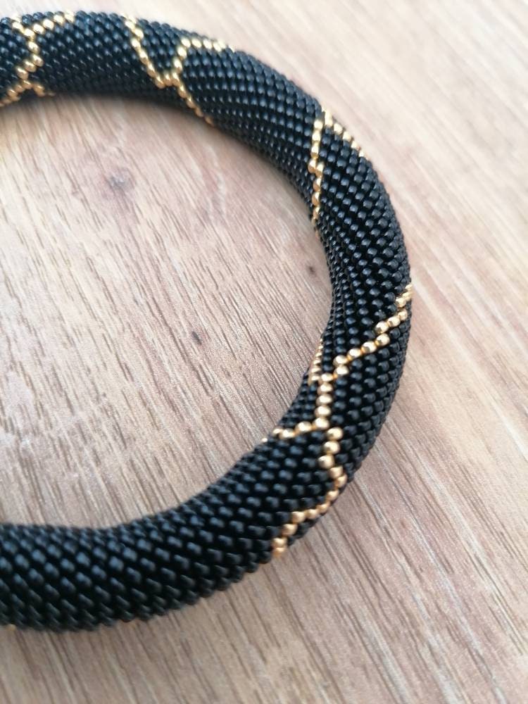 Kintsugi Beaded Crochet Bracelet With Magnetic Clasp - Etsy