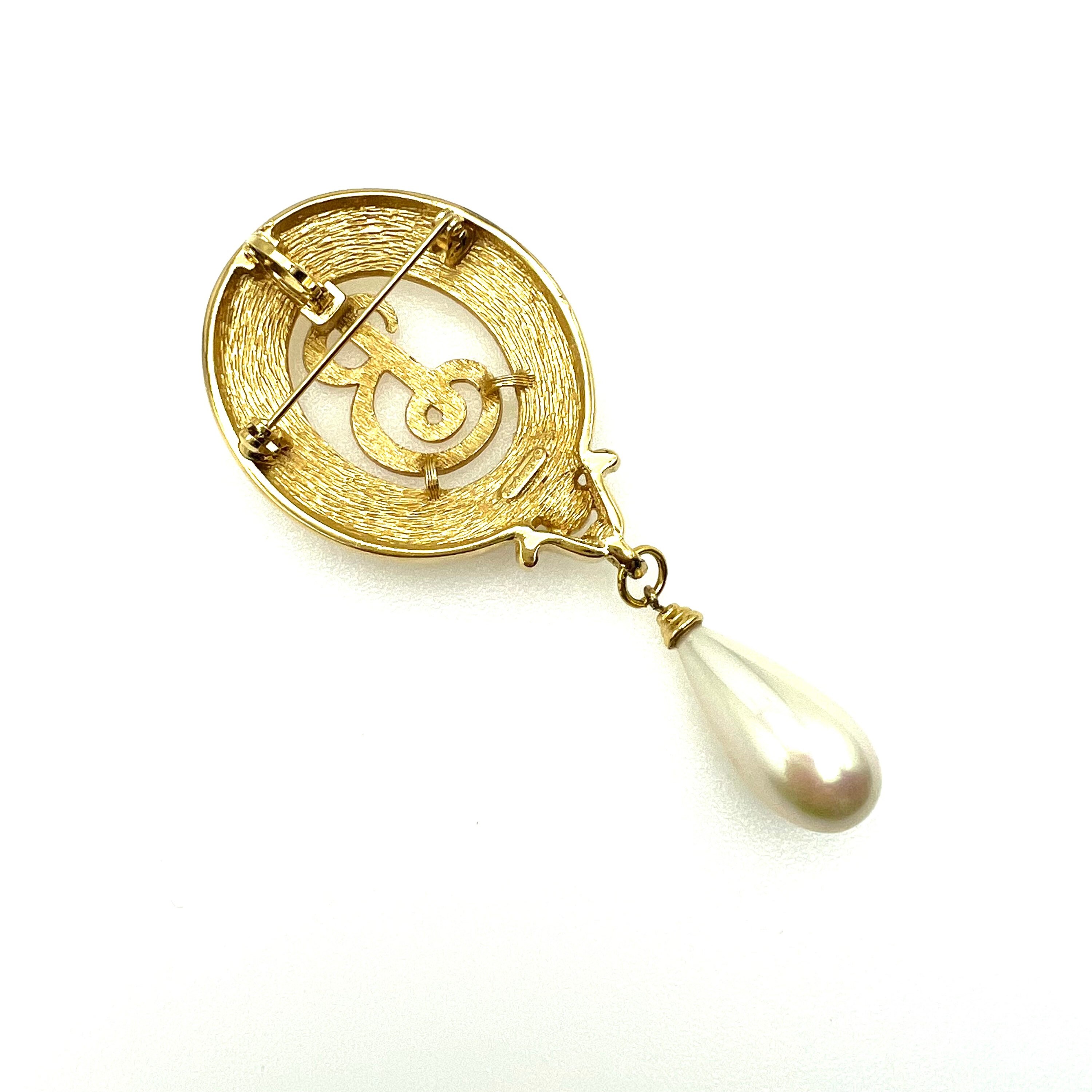 Burberrys of London Large Monogram Brooch/pendant With Pearl Dropper - Etsy