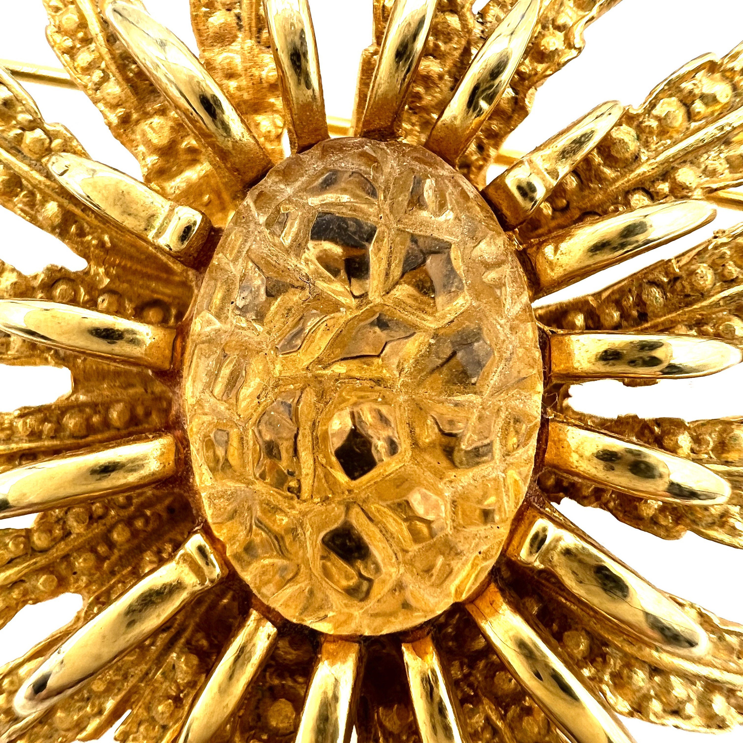 Ivana Gold Plated Aster Star Flower Brooch/pendant - Etsy