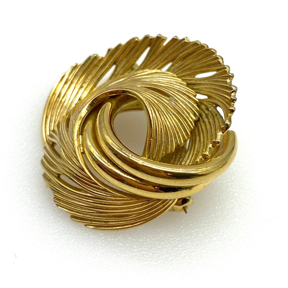 Grossé 1967 Germany Gold Plated Abstract Brooch - Gem