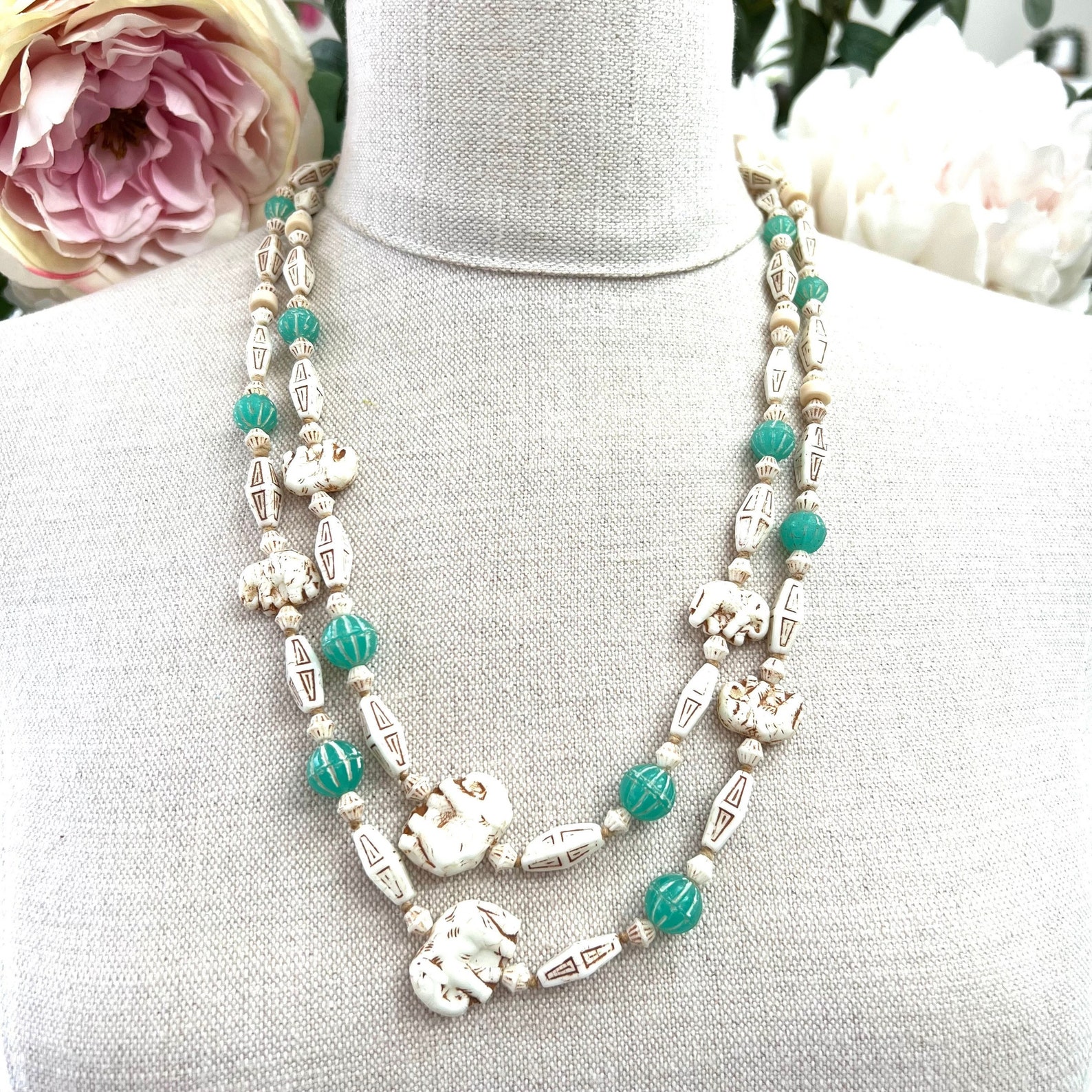 Neiger Brothers 1920's Uranium Glass Art Deco Necklace - Etsy UK