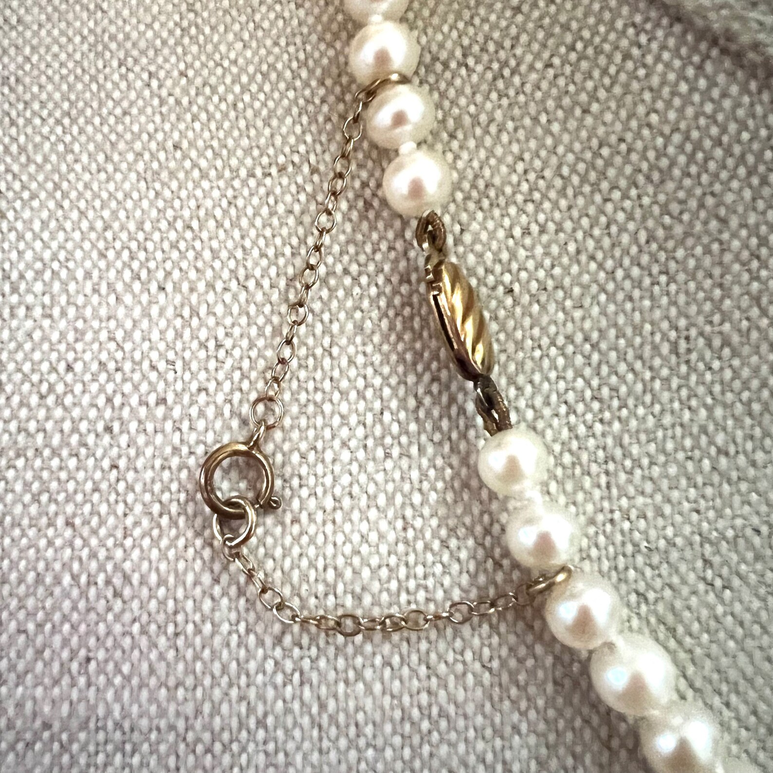 Jka Köhle of Pforzheim 9ct Gold Slide Clasp and Safety Chain Hand ...