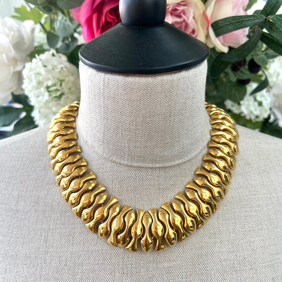 Napier Heavy Gold Plated Statement Necklace Pat Pendi… - Gem