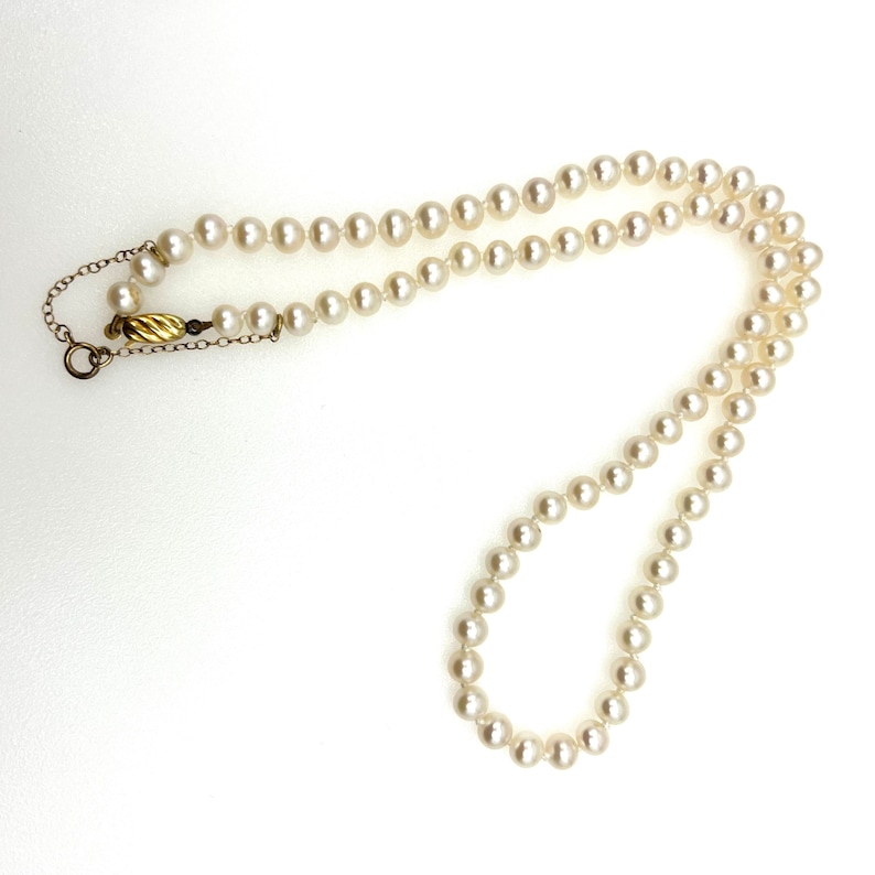 Jka Köhle of Pforzheim 9ct Gold Slide Clasp and Safety Chain Hand ...