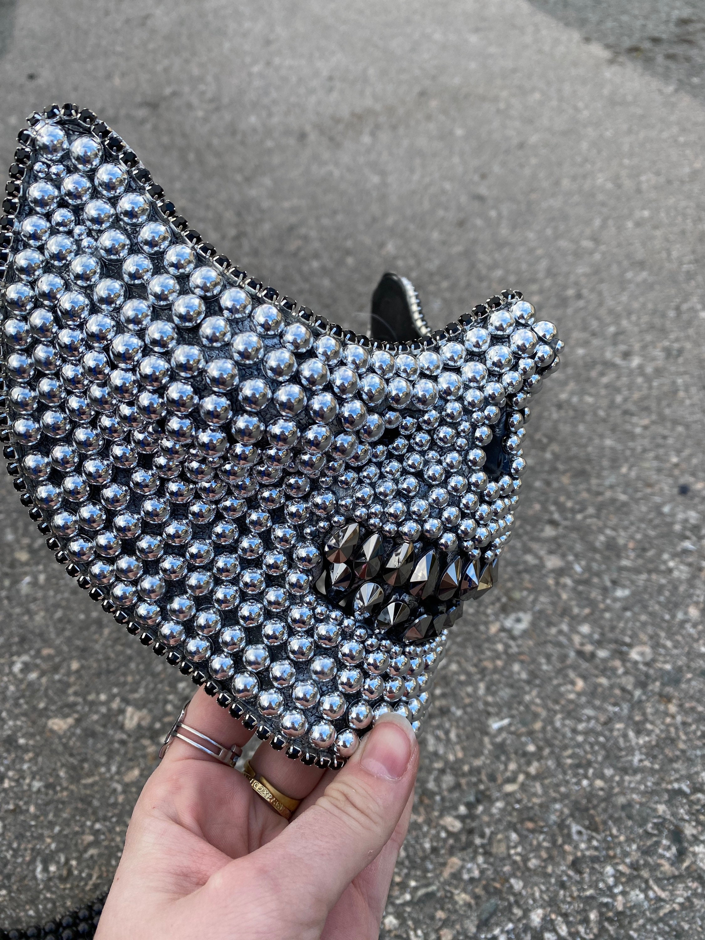 Silver Pearl Skull Mask: Face Mask, Skull Mask, Tear Drops, Crystals ...