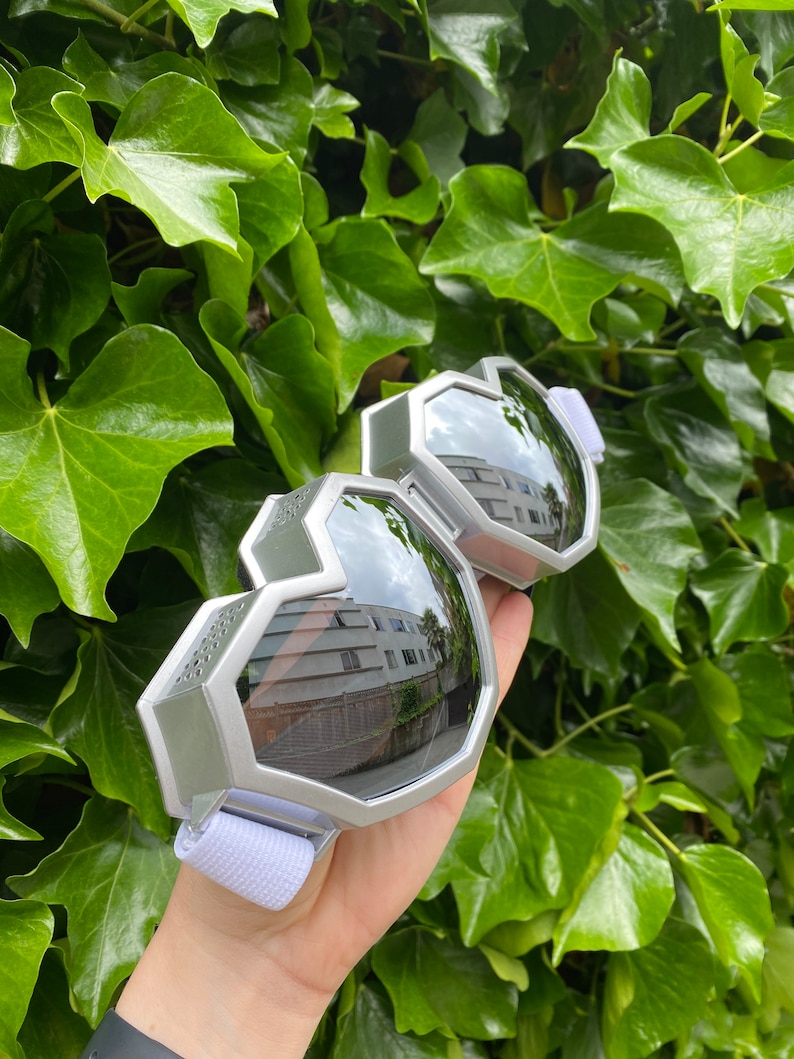 Silver Heart Shaped Goggles: Goggles Sunglasses accessories - Etsy