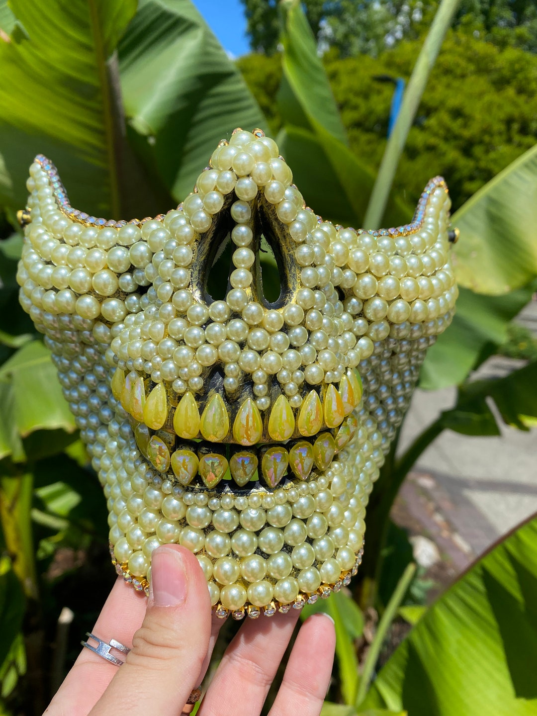 Milky Yellow Pearl Skull Mask: Face Mask, Skull Mask, Tear Drops ...