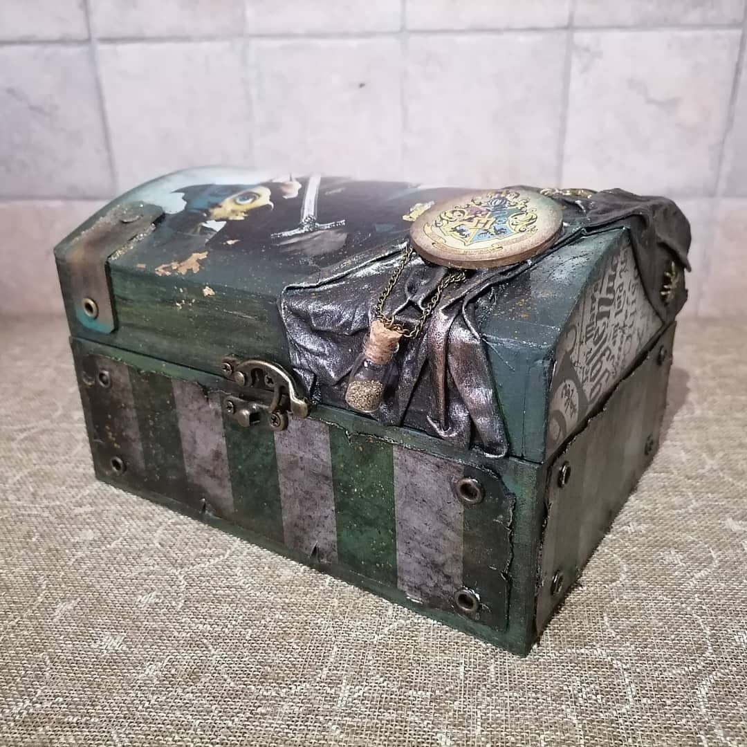 Handmade Harry Potter Decorative Gift Box - Etsy