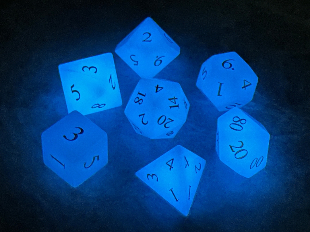 Wraithlight Blue Glow-in-the-dark Luminous Stone Dice Set 7 Polyhedral ...