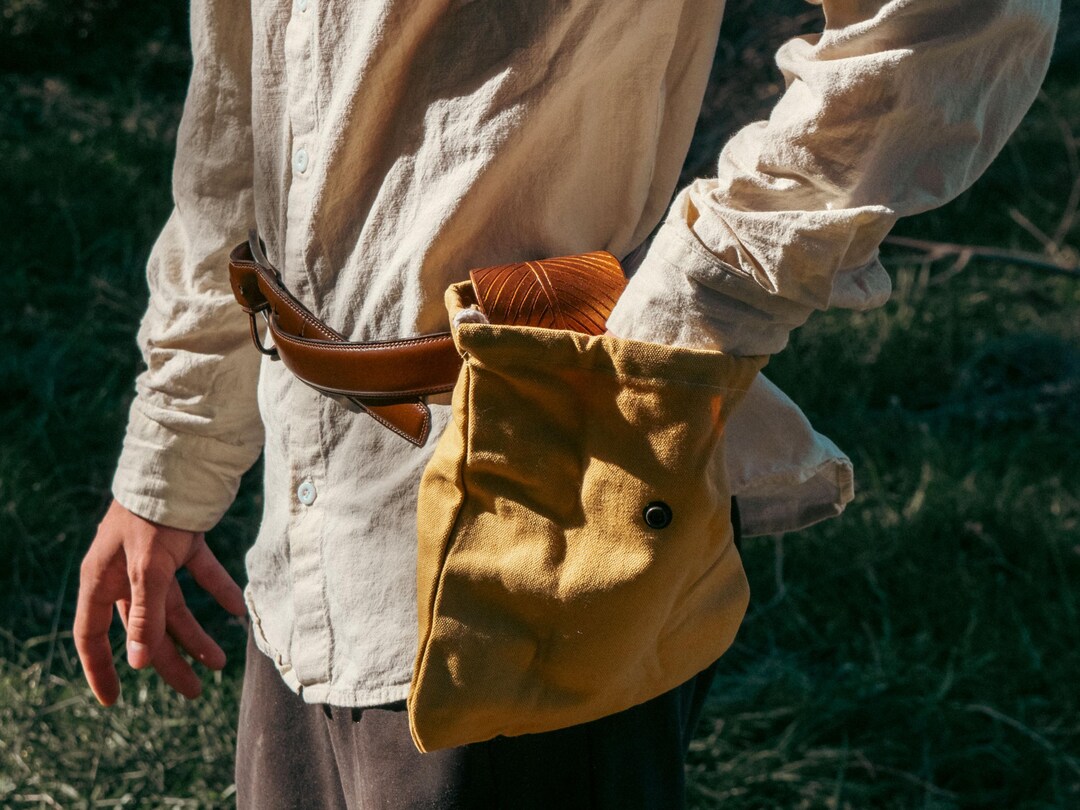 Belt Bag | Folding Canvas Forage Bag in Elvish Leather Enclosure ...