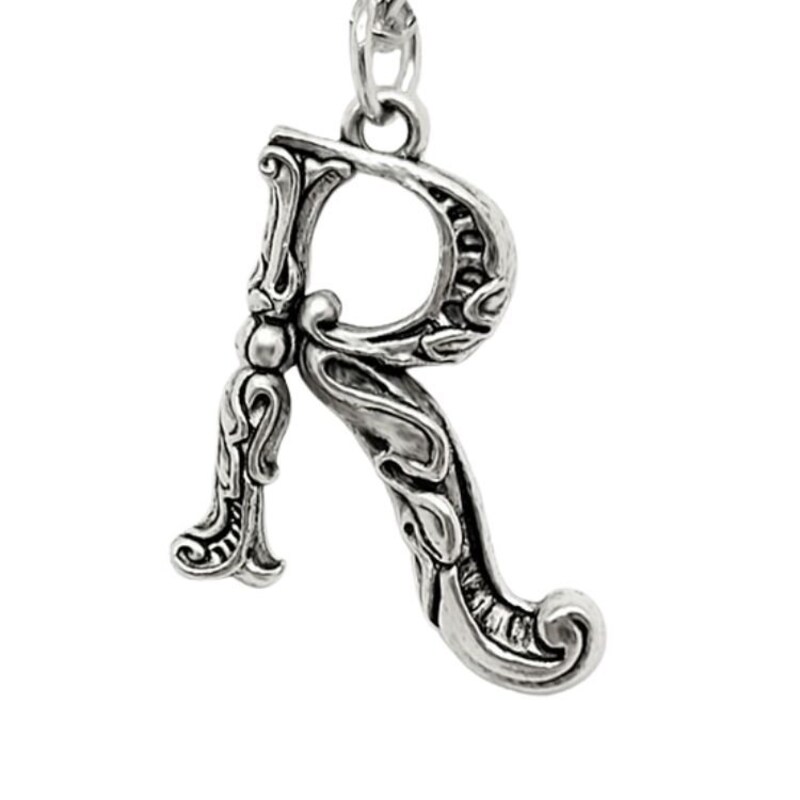 Letter R Necklace - Etsy