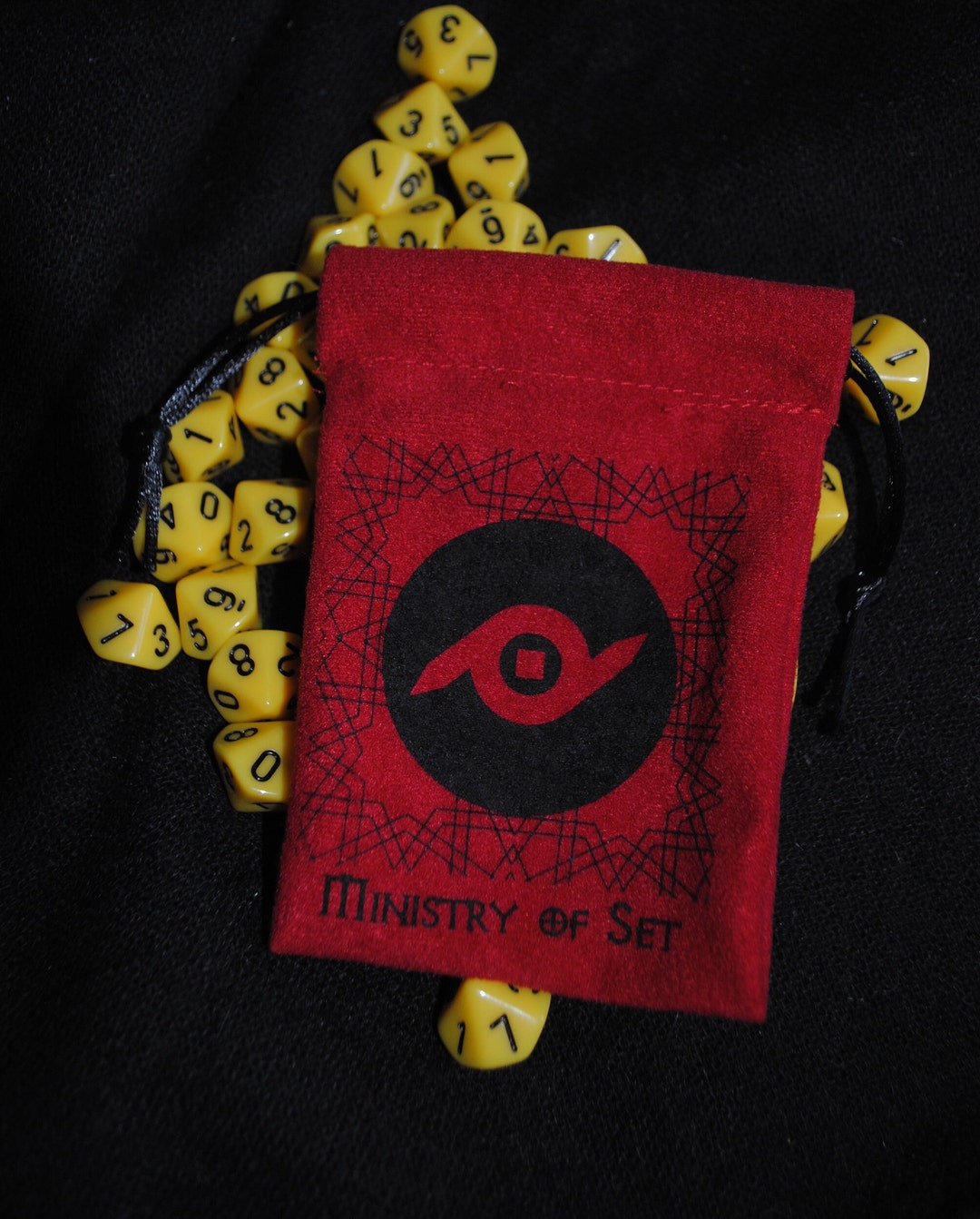 Ministry of Set Velvet Dice Bag - Vampire: the Masquerade (vtm) - Etsy