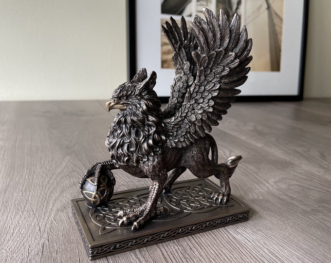 Iron-on Patch CELTIC GRIFFIN - Etsy