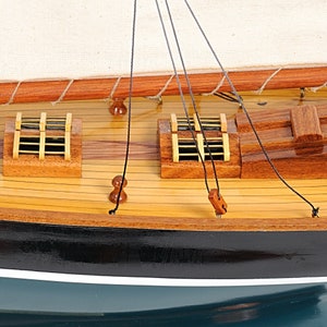 Modelo de velero de madera hecho a mano - Etsy España