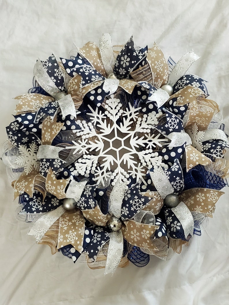 Snowflake Winter Wreath: Blue, Beige, and Silver Christmas Decor - Etsy