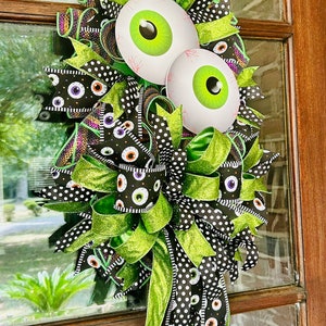 Halloween Wreath, Eyeball Wreath, Halloween, Fall, Cute Halloween Decor ...