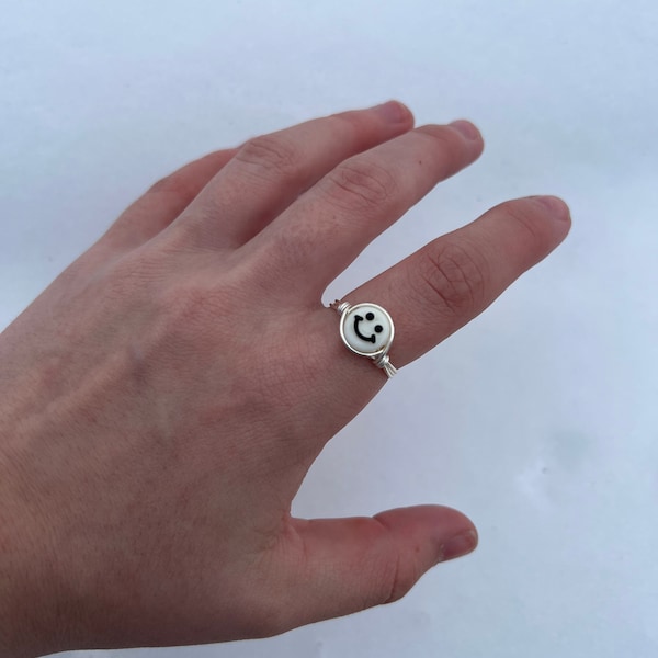 Smiley Face Ring - Etsy