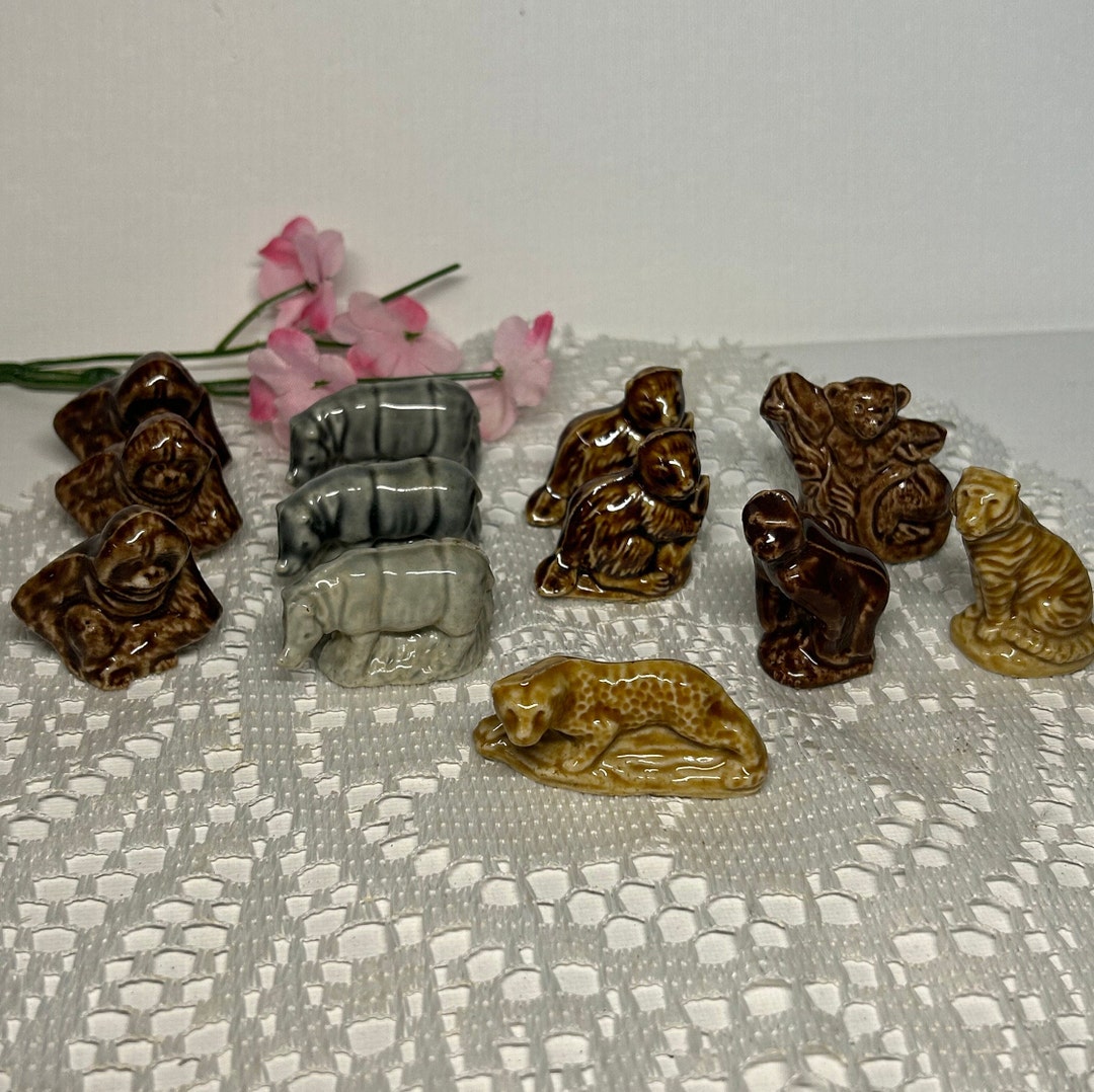 Vintage Wade Figurine - Etsy