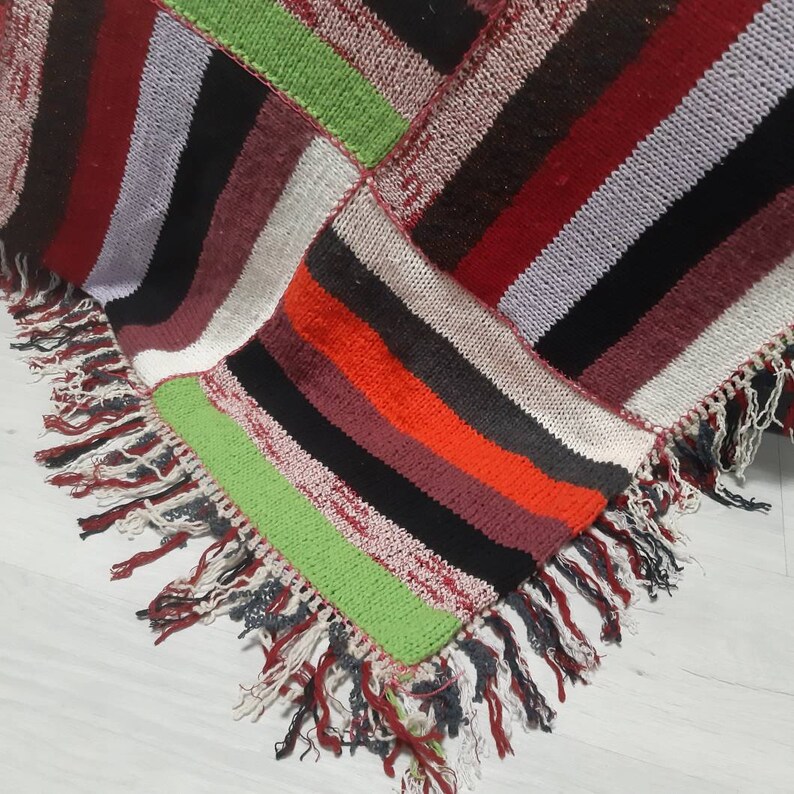 Large Two-sided Multicolor Knitting Plaid With Fringe, Soft Blanket for ...