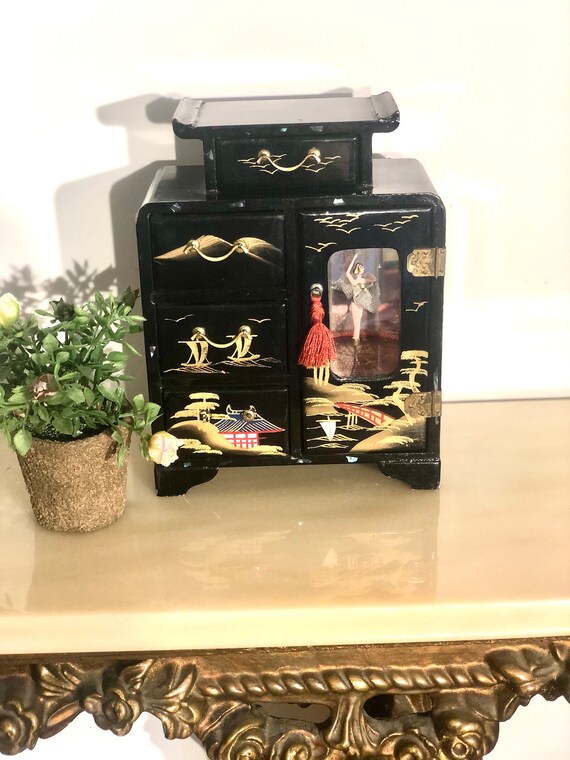 Old Vintage Music Box / 1960 - Gem