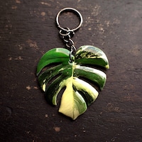 Monstera Leaf Keychain | Gold Metal Keyring - Space and Stars - Cute ...