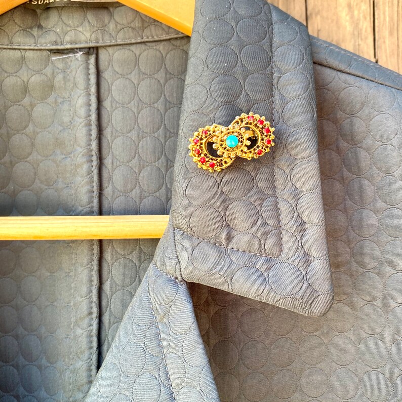 Gold Infinity Symbol/venn Diagram Brooch/pin With Red and - Etsy