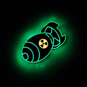 Nuclear Bomb Edge Lit LED Sign , Neon Like , Arcade Light Sign, Nuke ...