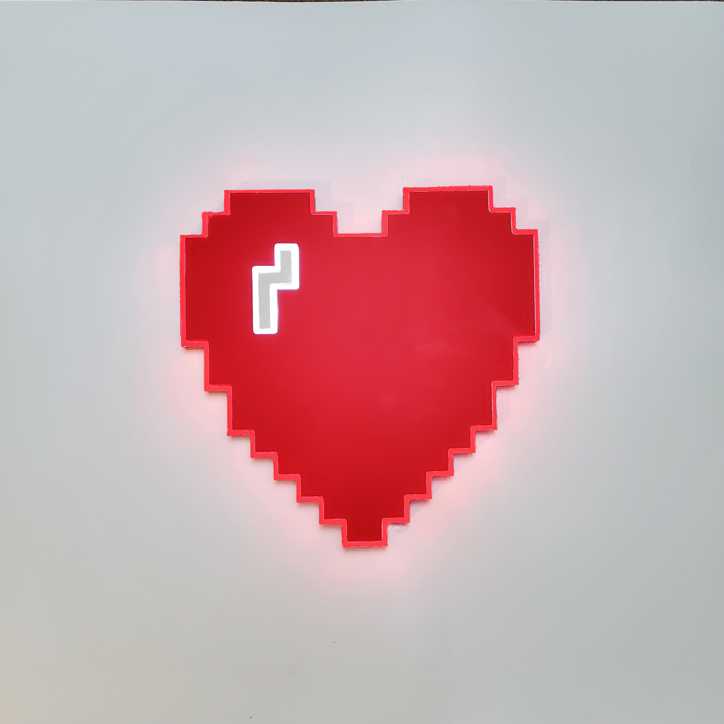 LED Edge lit Neon like Wall decor Legend of Zelda 16-bit Heart Sign ...