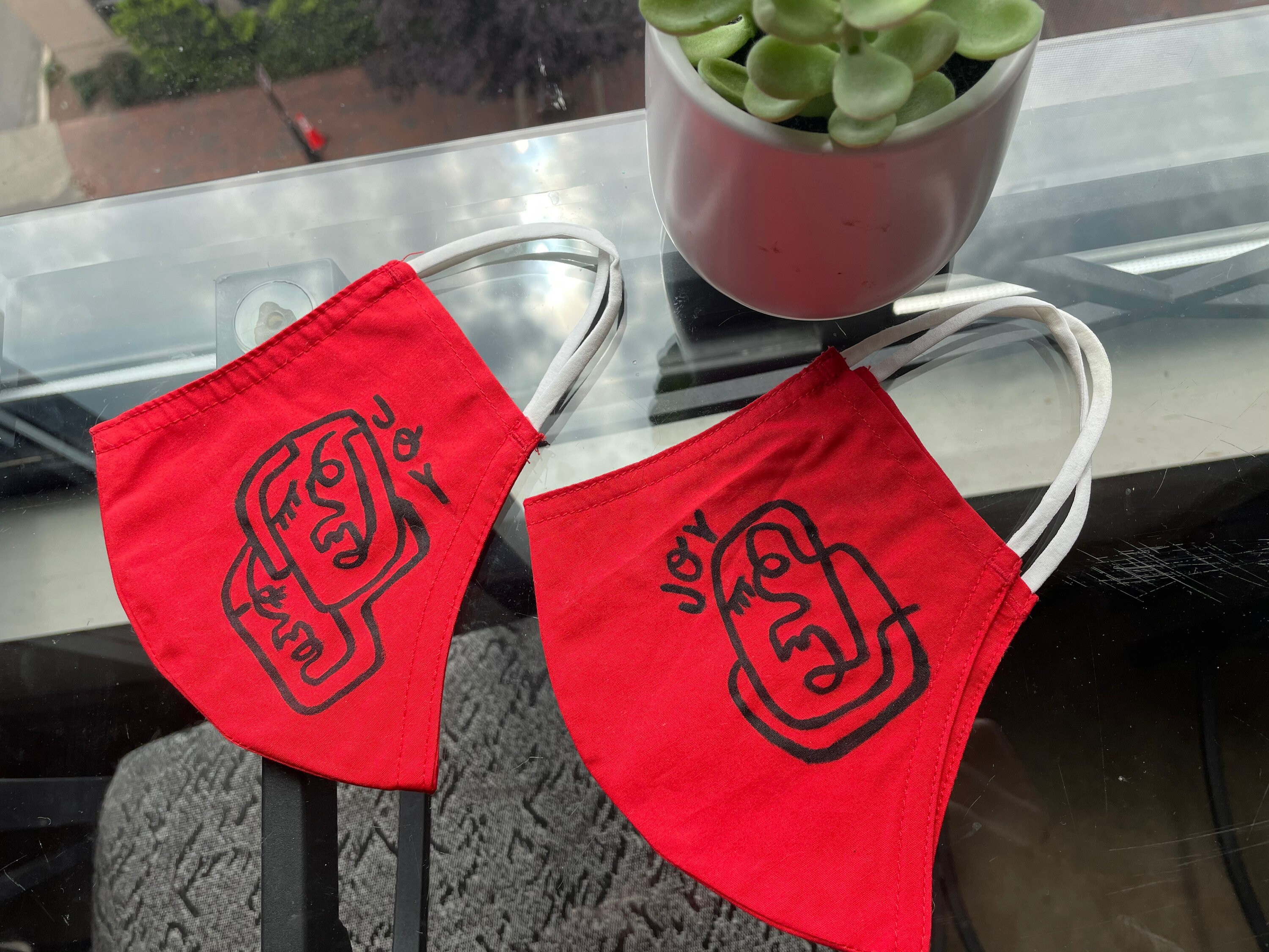 Conjunto de máscaras faciales pintadas a mano - Etsy España