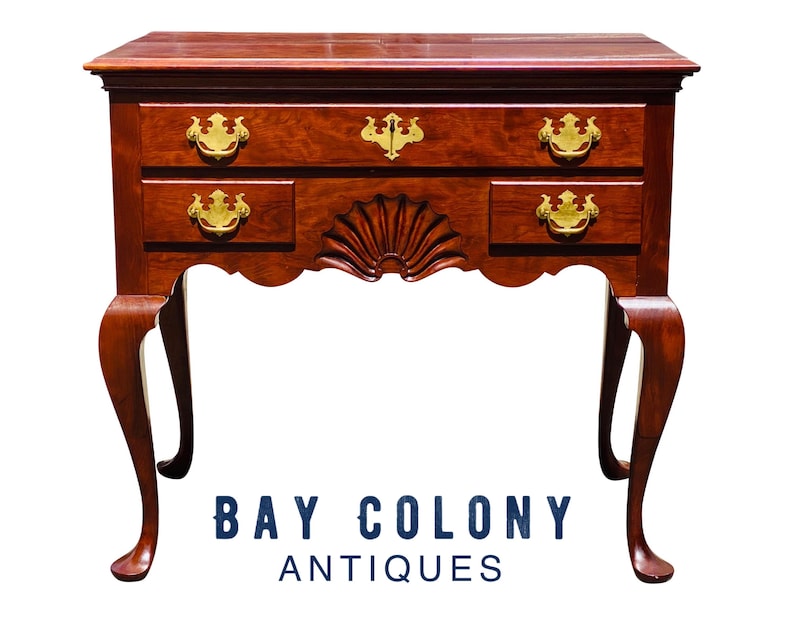 20th Century Queen Anne Antique Style Townsend & Goddard Reproduction ...