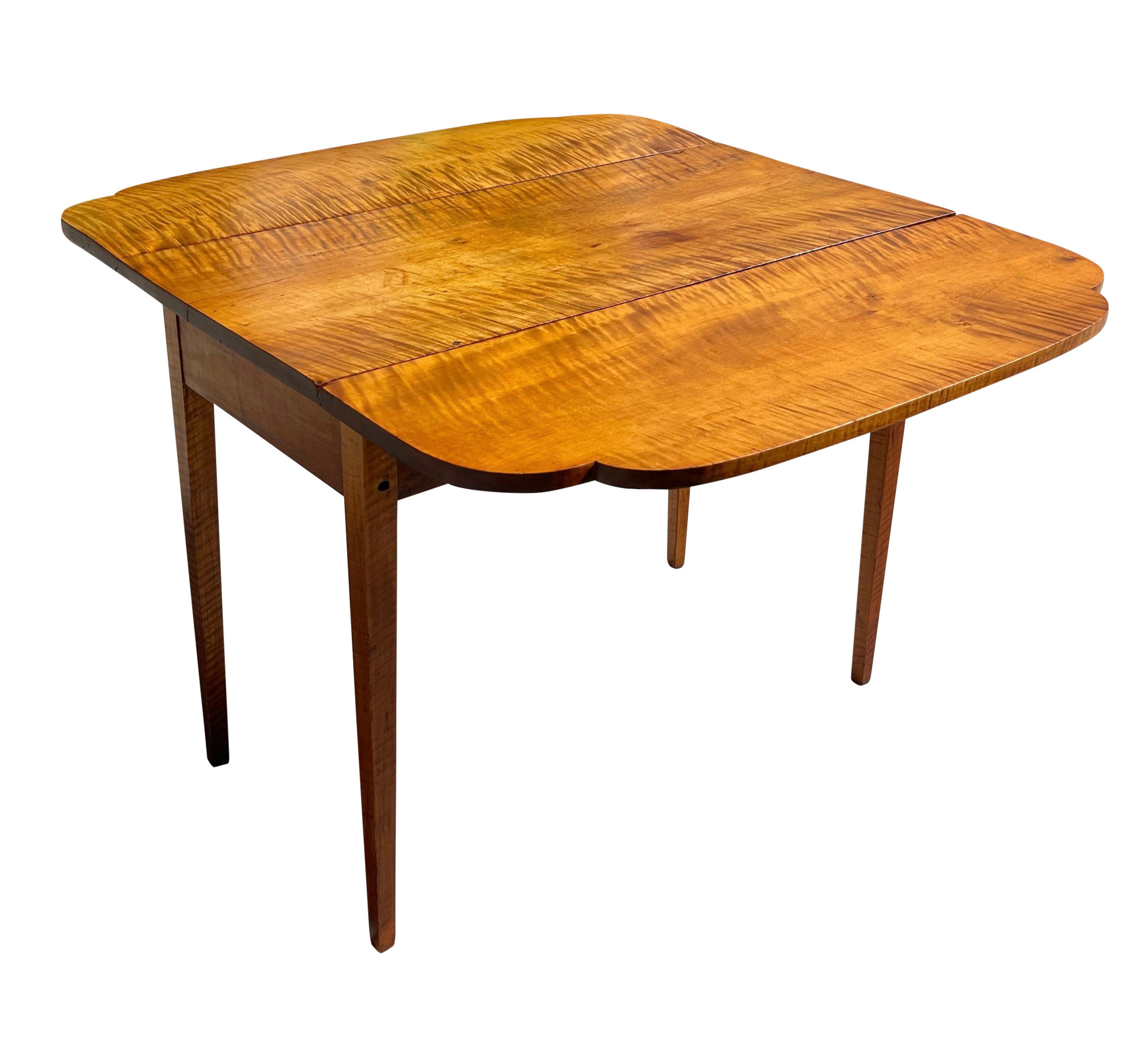 Antique Federal Period Hepplewhite Tiger Maple Drop Leaf Table With ...
