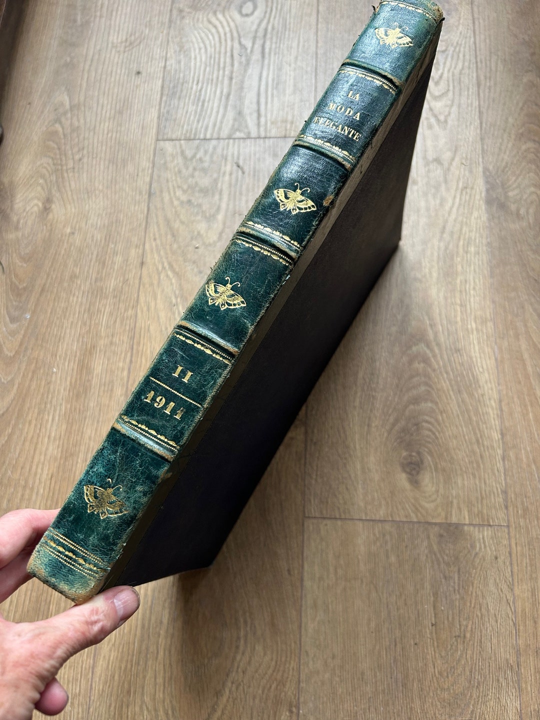 Vintage 1911 La Moda Elegante: Leather Bound Spanish Fashion Magazine ...