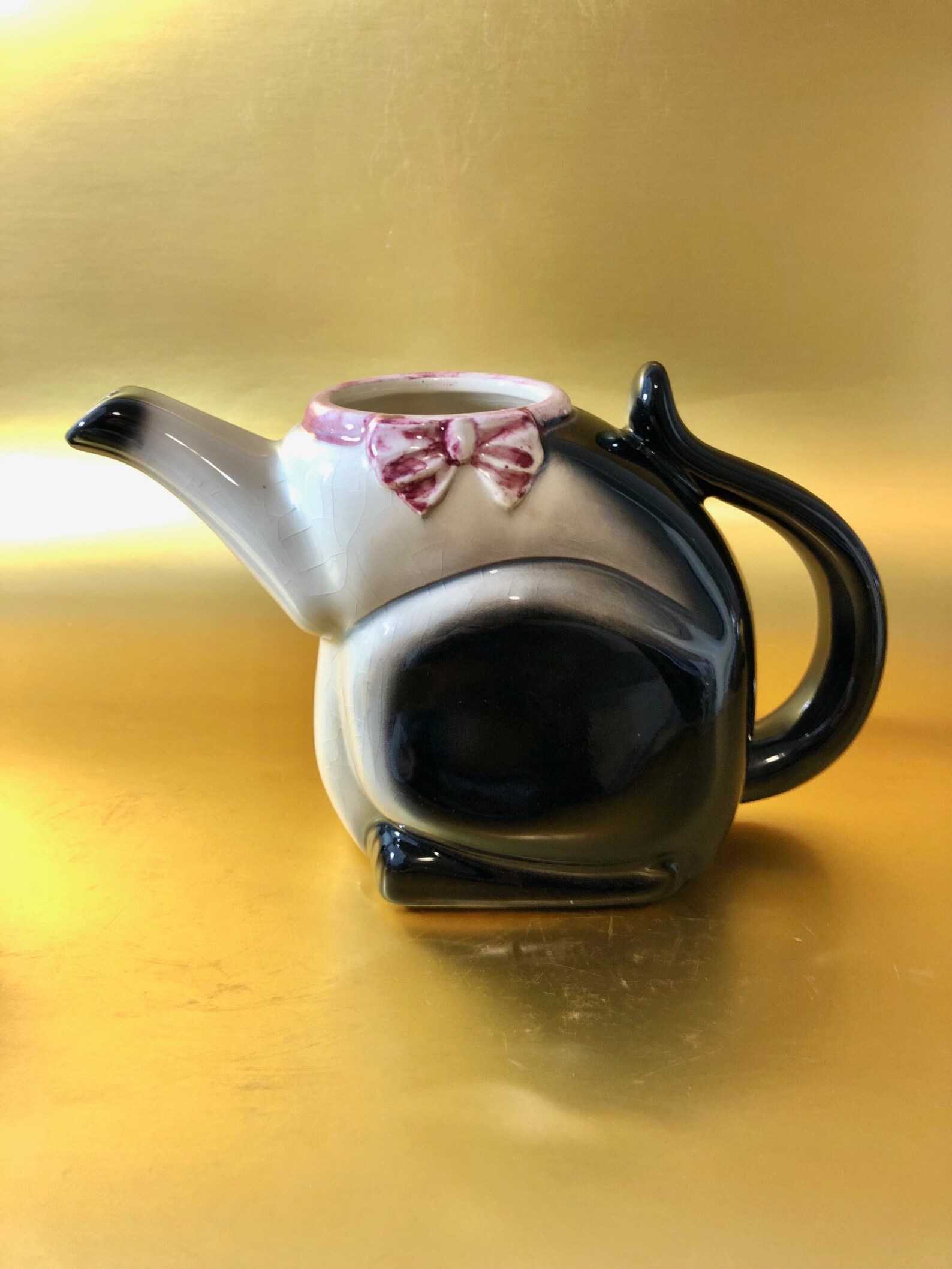 Vintage Cat Teapot Made Approximately in the 1960s. Approximately 7 3/4 ...