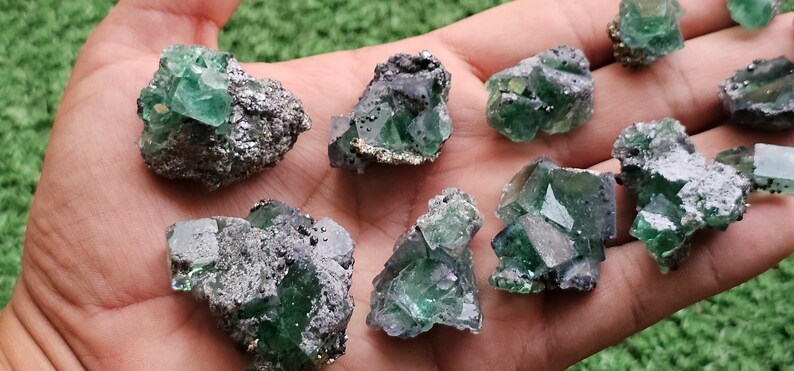 12 Pc Fluorite Milpo Cerro Pasco Peru - Etsy