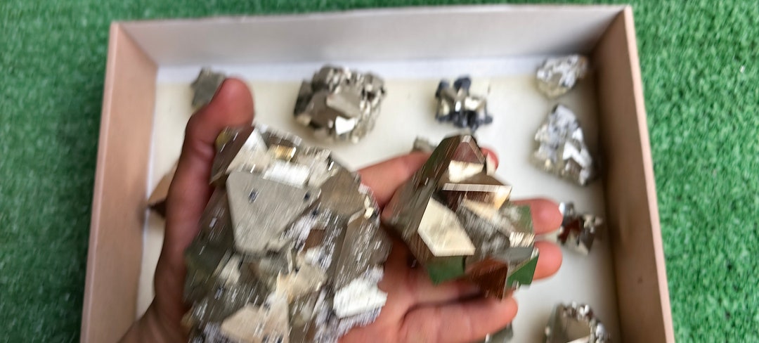 Lot 13 Pcs Pyrite Triangle - Etsy