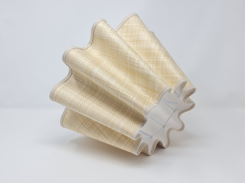 RAFFIA LAMPSHADE - Raffia - WAVY - Natural - Flat Bottom - Lamp or ...