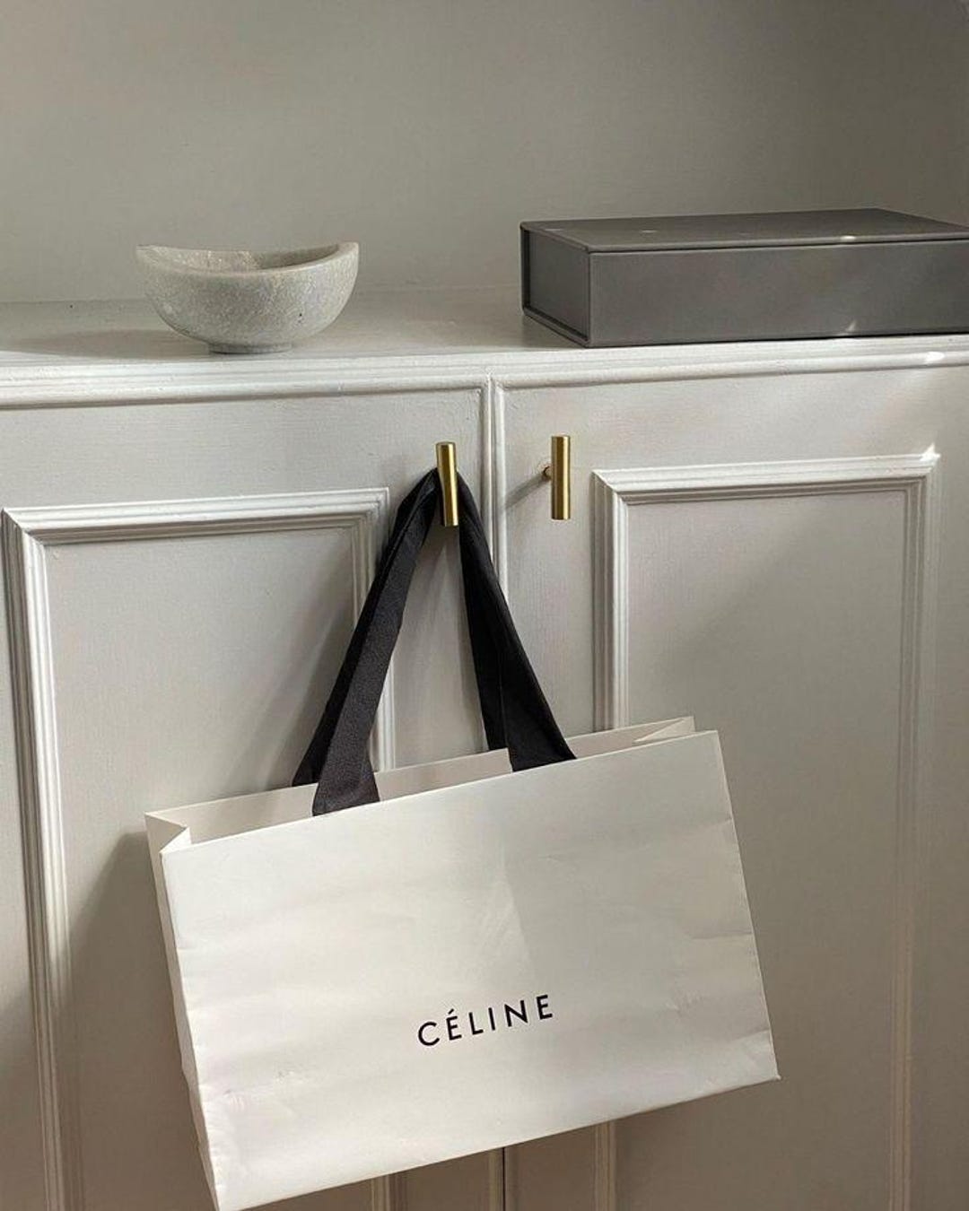 Luxury Retail Paper Bags With Custom Printing Bespoke Paper Bags With ...